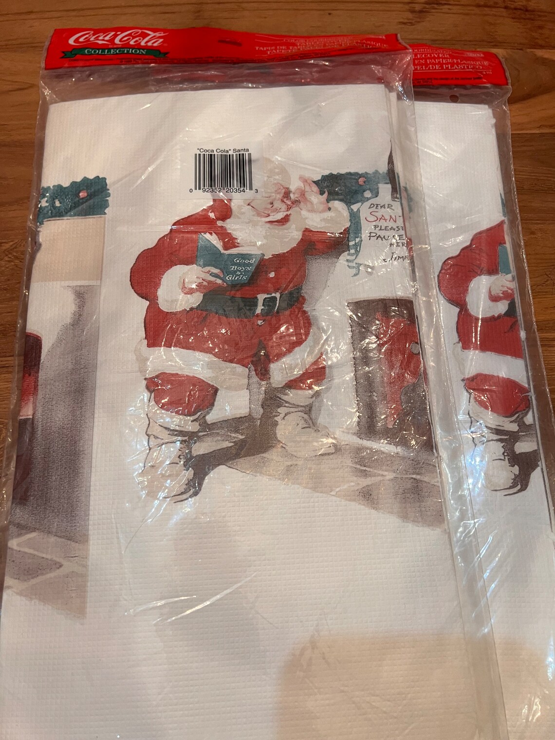 Vintage 1993 New Coca Cola Christmas Paper Table Cover Santa Claus Set ...