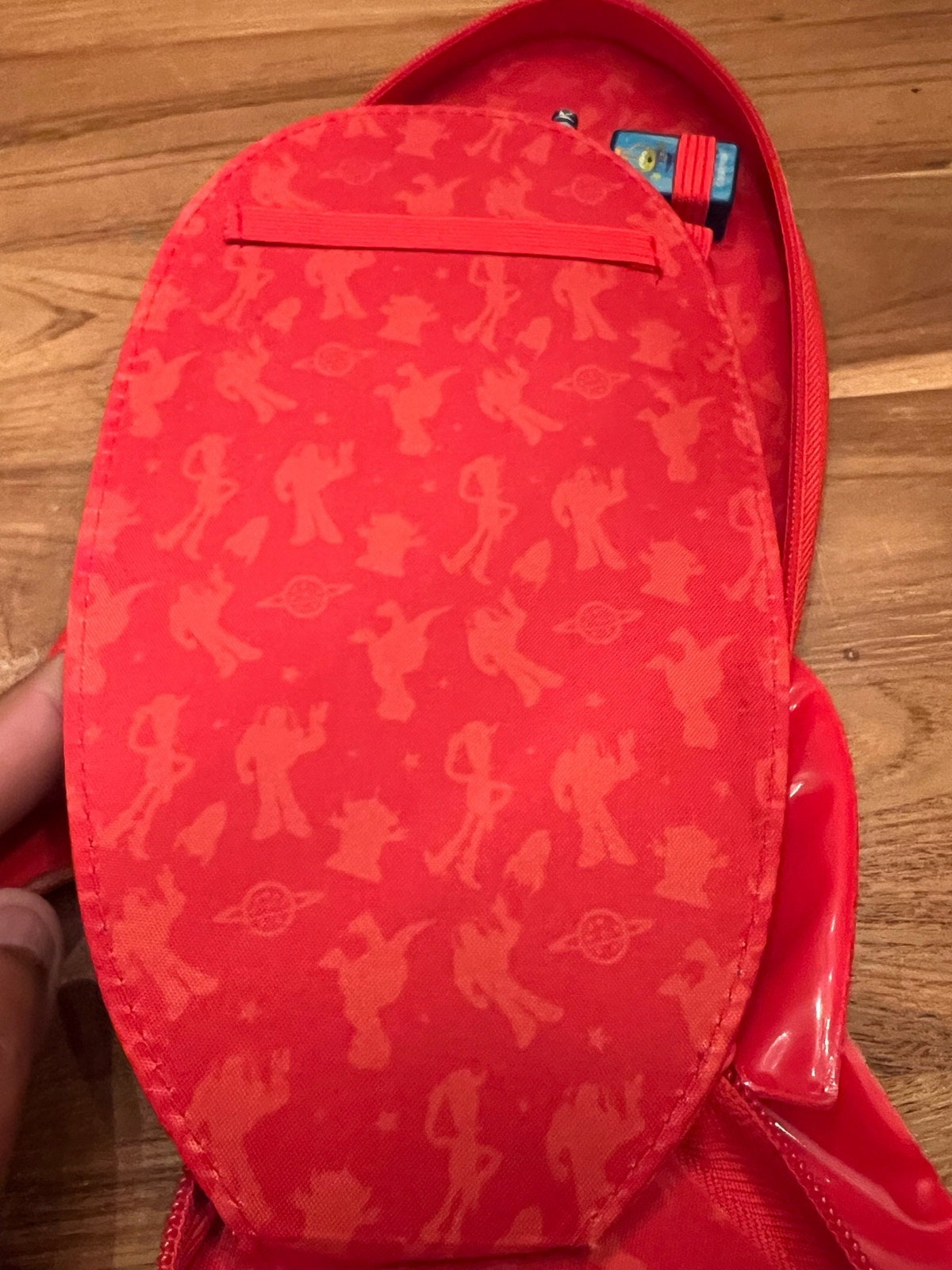 Disney Store RARE Toy Story Alien Claw Machine Zip up Stationary Art ...