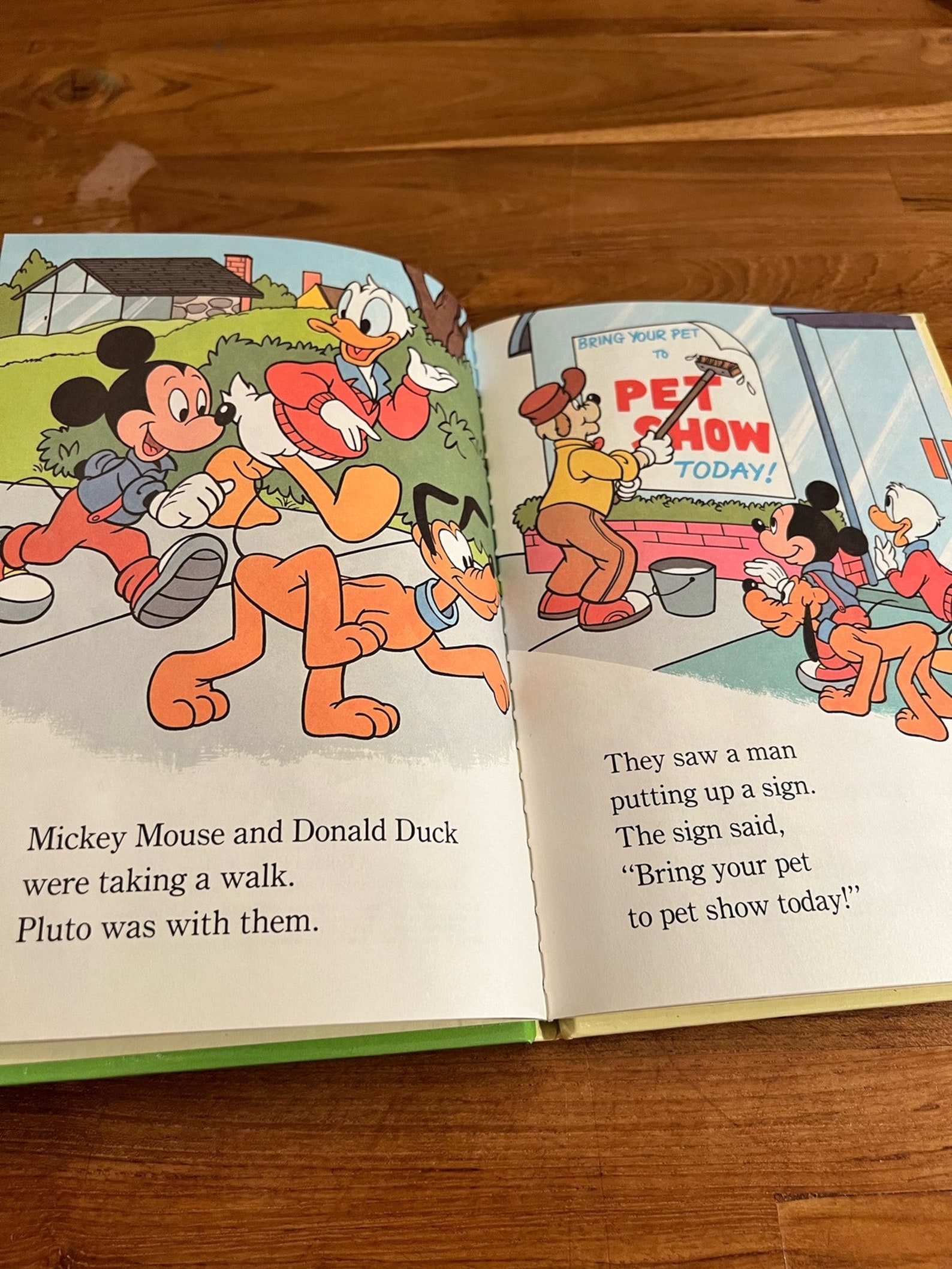 Walt Disney's Mickey Mouse and the Pet Shop., Phillips, Joan - Etsy