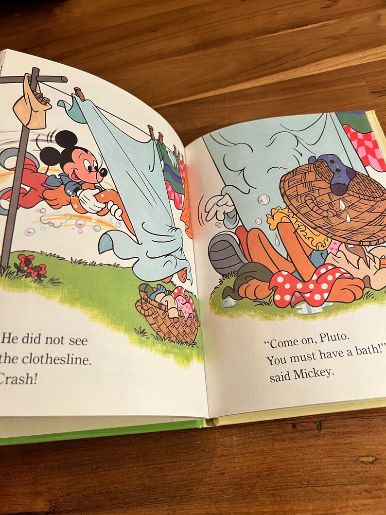 Walt Disney's Mickey Mouse and the Pet Shop., Phillips, Joan - Etsy