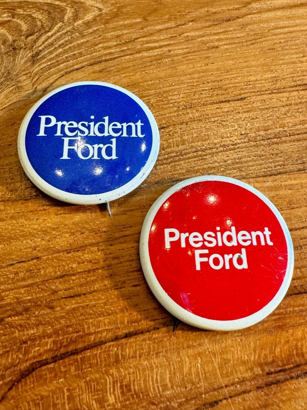 Vintage 1976 Gerald Ford president Ford 1.5 Campaign Button 1 Red & 1 ...