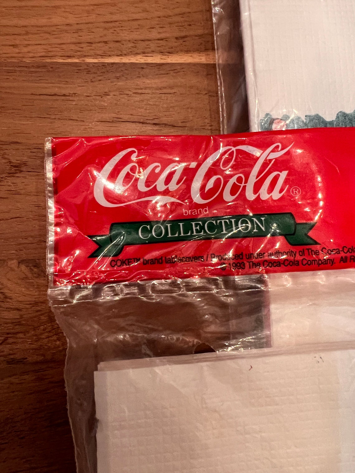 Vintage 1993 New Coca Cola Christmas Paper Table Cover Santa Claus Set ...