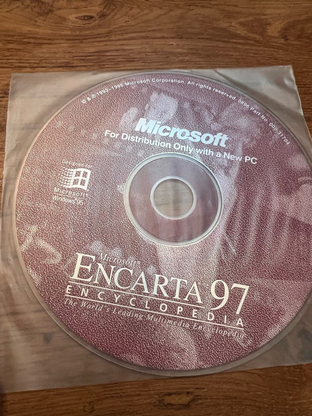 Microsoft Encarta Encyclopedia 97 retail 1 User/s Full Version for ...