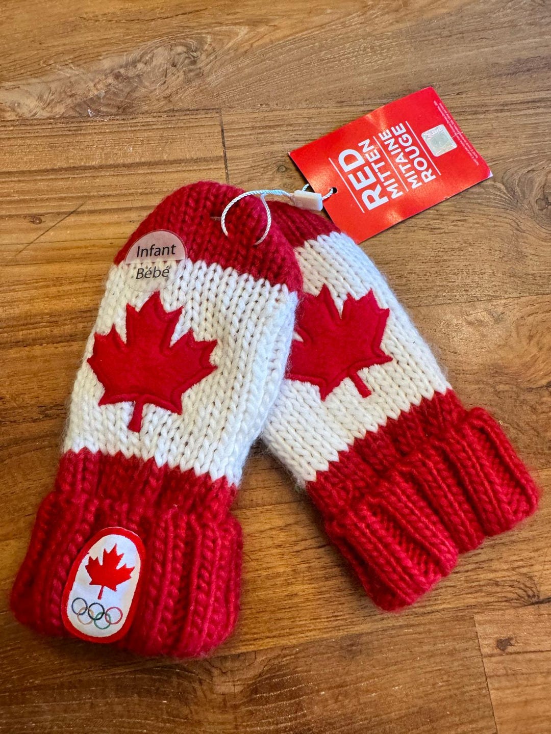 Hudson's Bay Olympic Winter Games Canadian Mittens Infant One Size Red ...