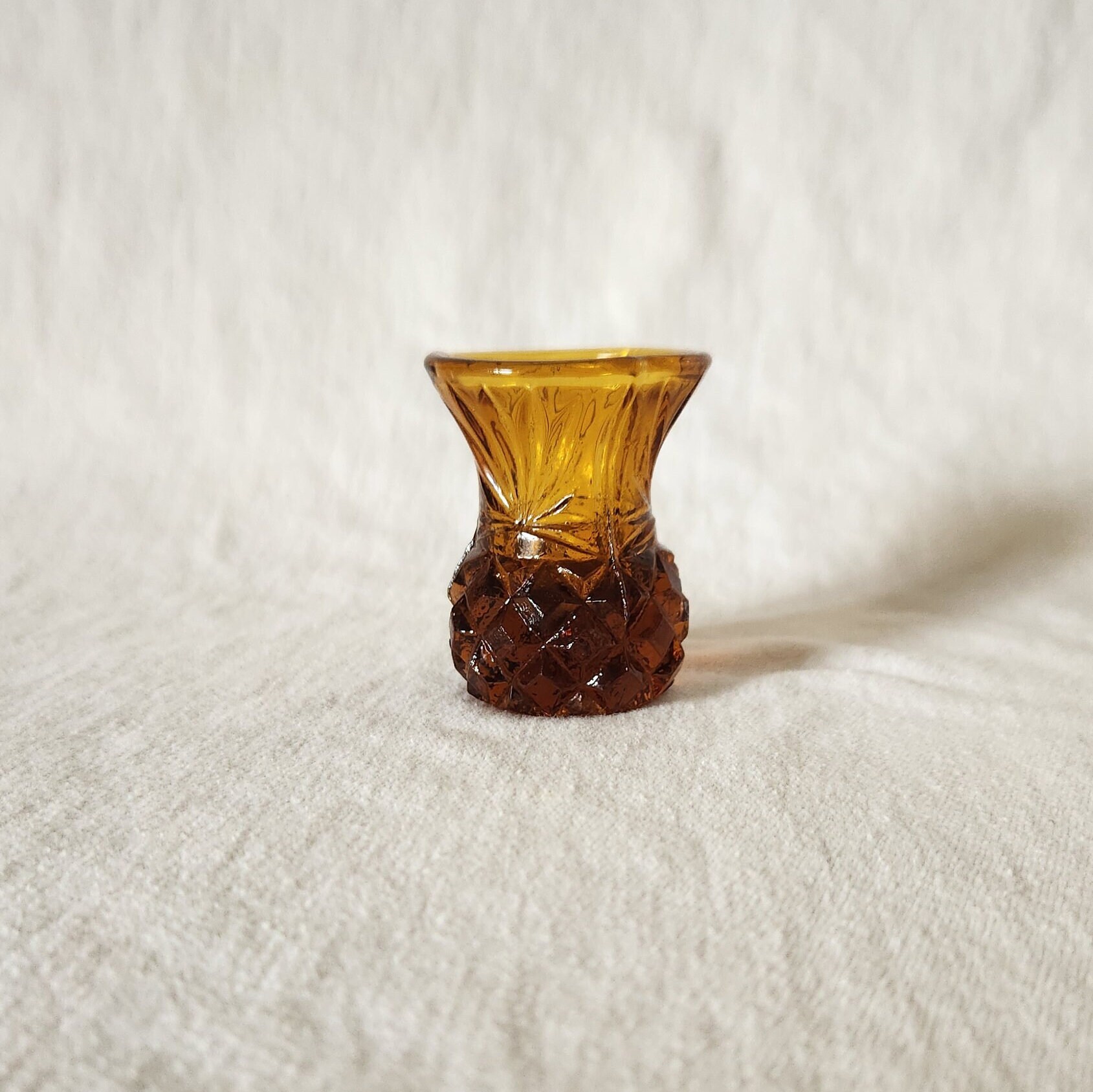 RARE Pineapple-shaped Amber Glass Thistle & Diamond Toothpick Holder ...