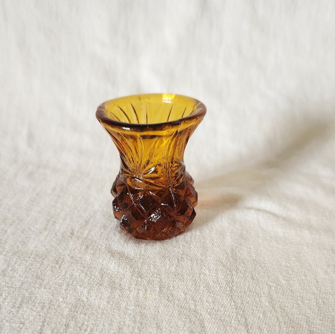 RARE Pineapple-shaped Amber Glass Thistle & Diamond Toothpick Holder ...