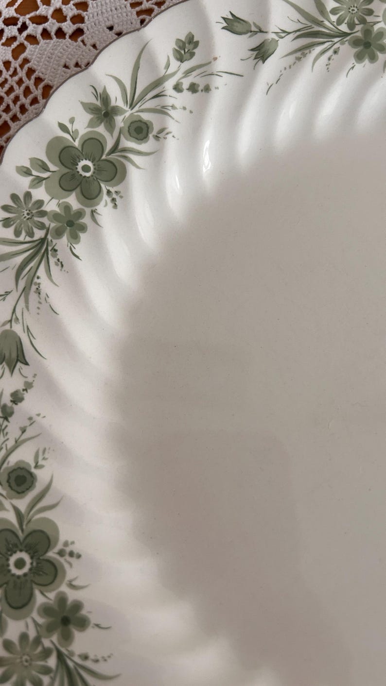 Vintage Johnson Bros “snowhite Regency” Oval Serving Platter – Green ...