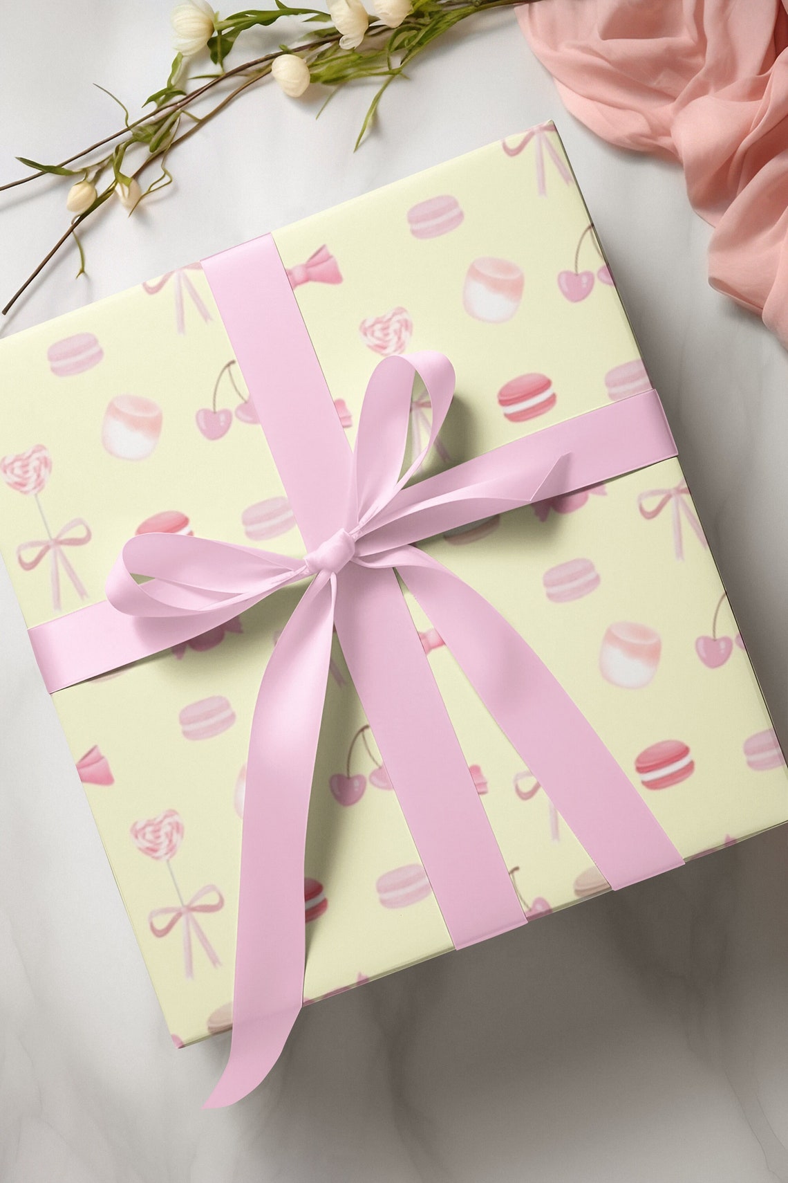 Coquette Gift Wrapping Paper in Pastel Cream With Pink Bows ...