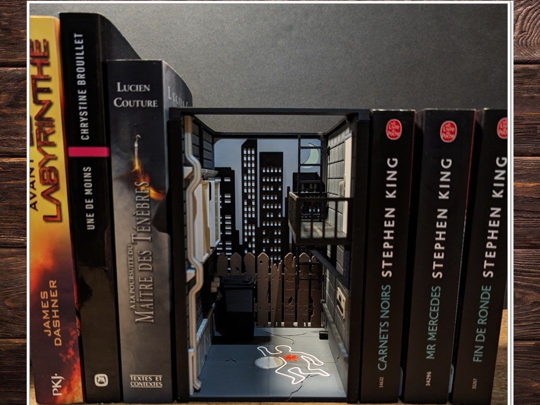 3D Printed Crime Scene Book Nook: Home Office Bookshelf Decor - Etsy
