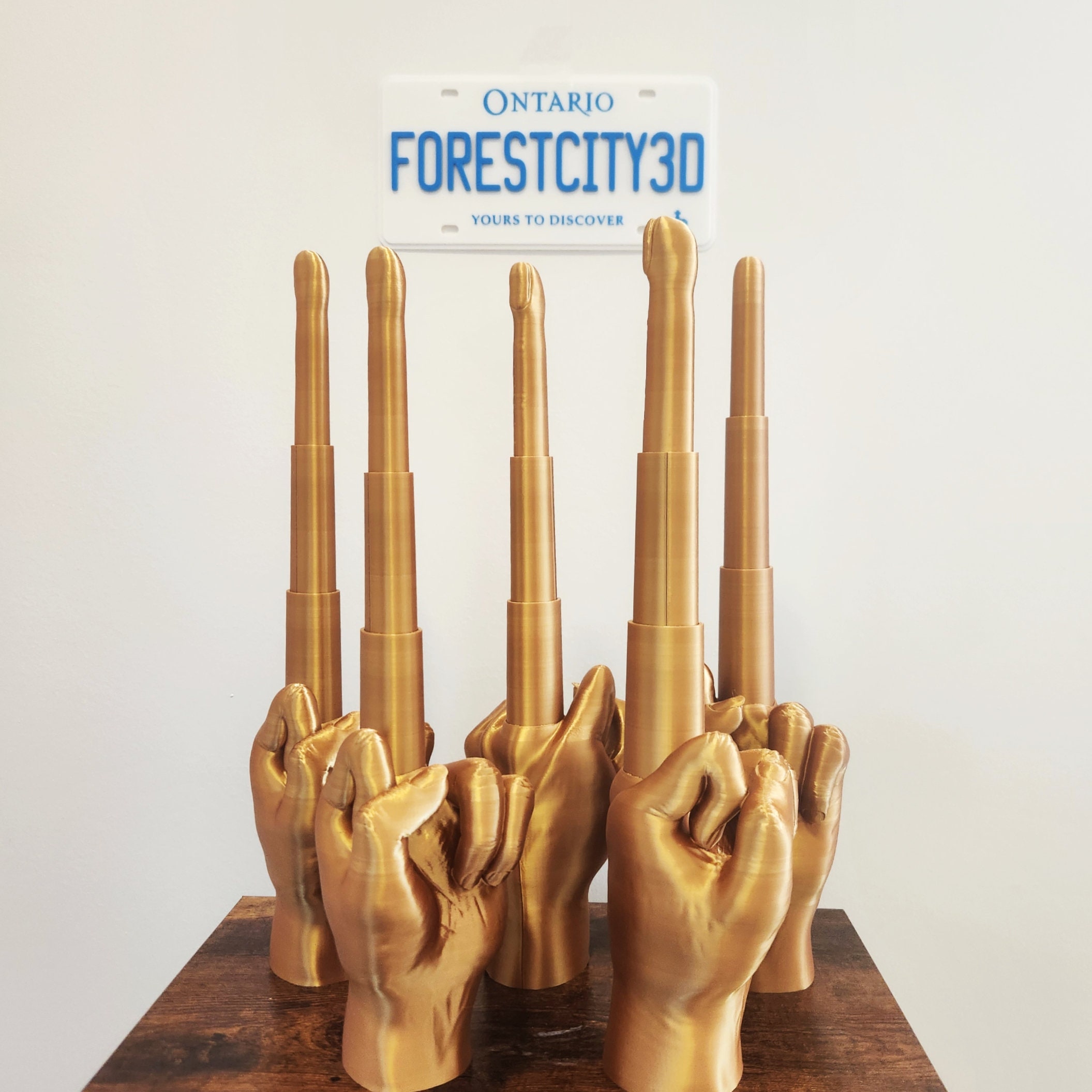 Golden Silver Collapsible Middle Finger Expandable Middle Finger Sword ...