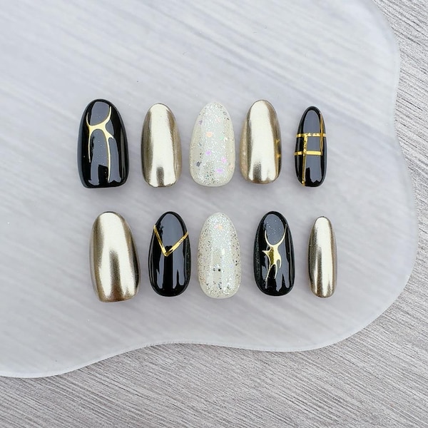 Custom Kpop Demon Hunters Nails - Etsy