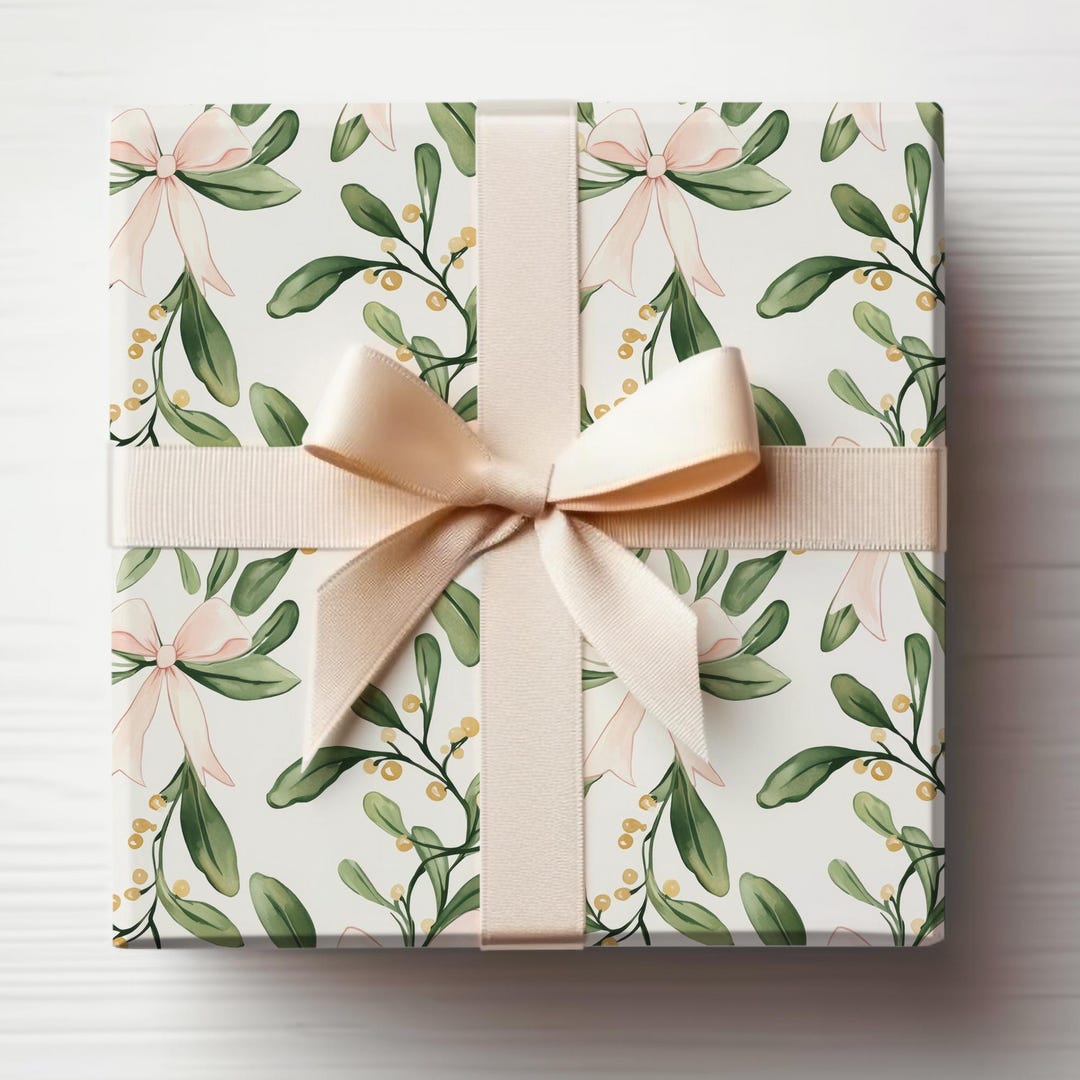Mistletoe Wrapping Paper Roll Coquette Christmas Gift Wrapping Roll ...
