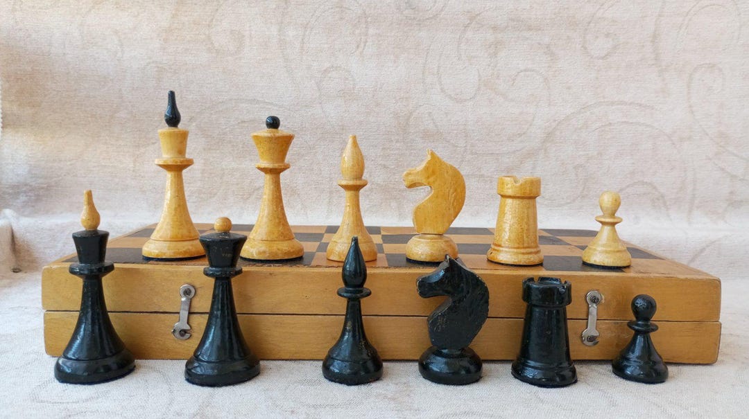 Wooden Chess Set. Chess Set "star". Chess Pieces. Gift USSR. - Etsy