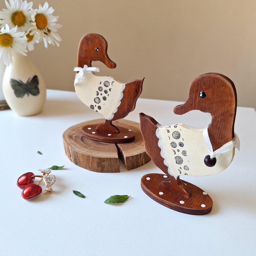 Wooden Figurines Duck Miniature - Painted Wood Decorative Figures ...
