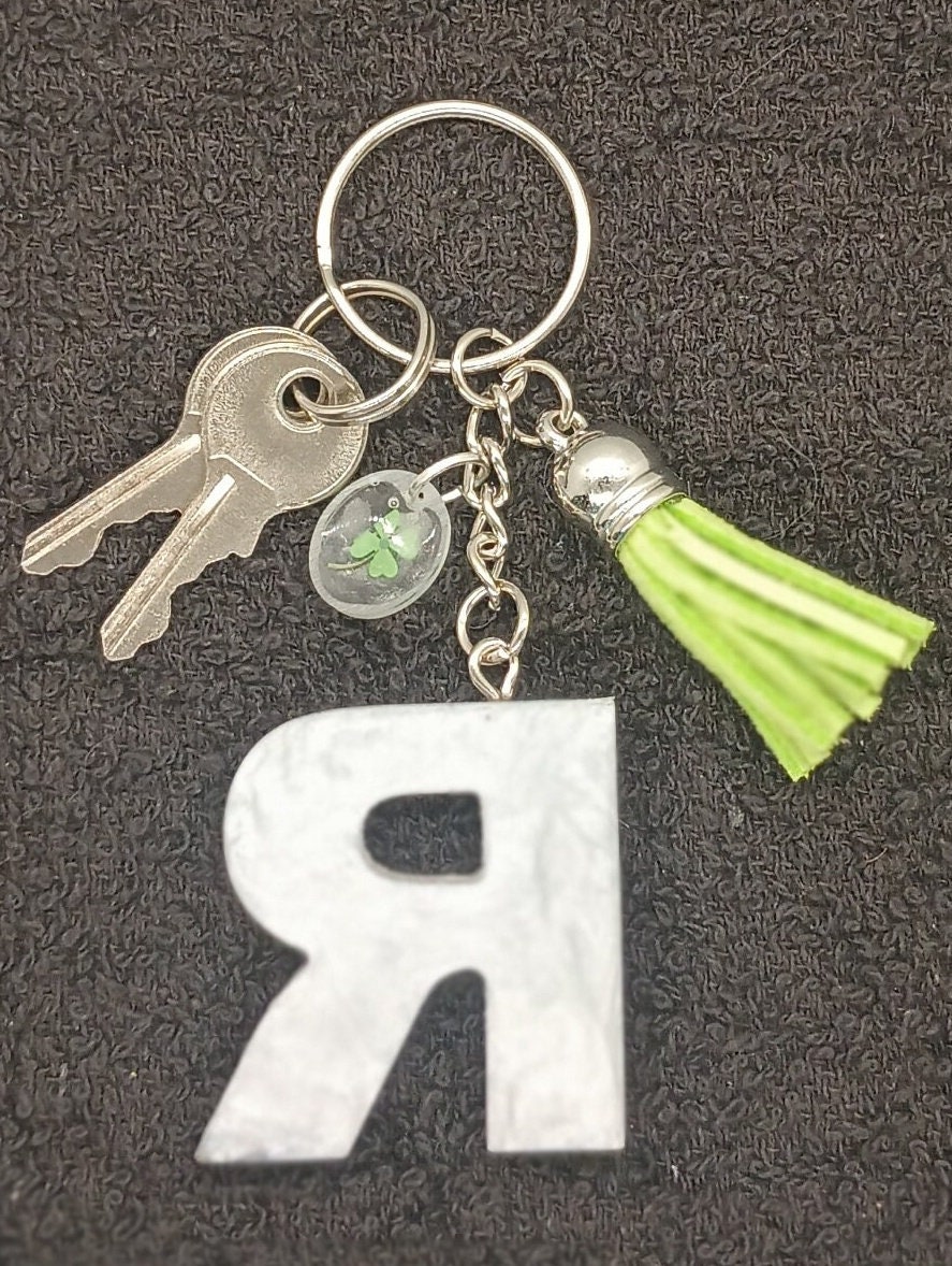 St. Patrick's Day R Keychain Style 1 - Etsy