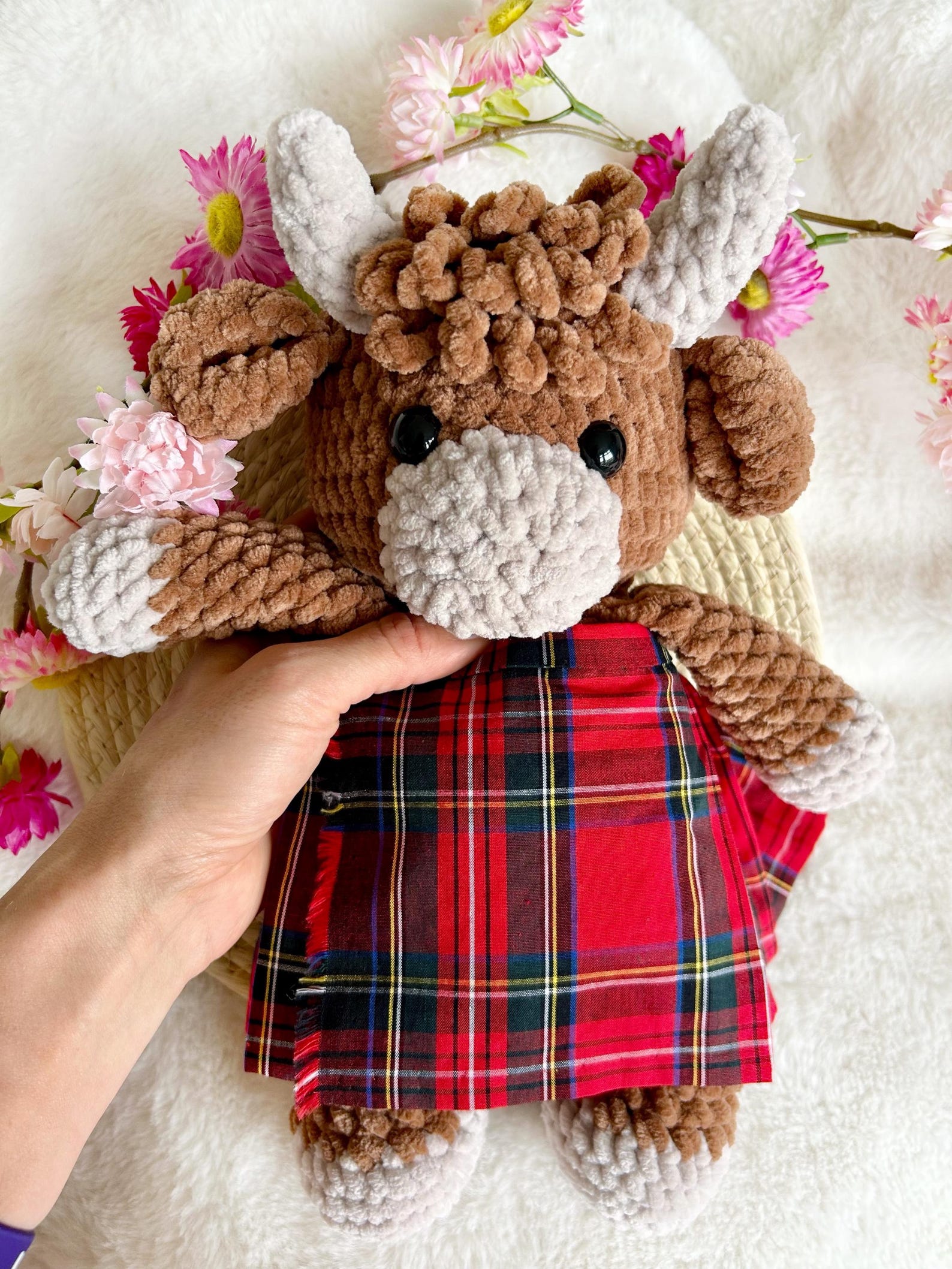 Highland Cow Crochet Pattern With Kilt Pattern - Etsy