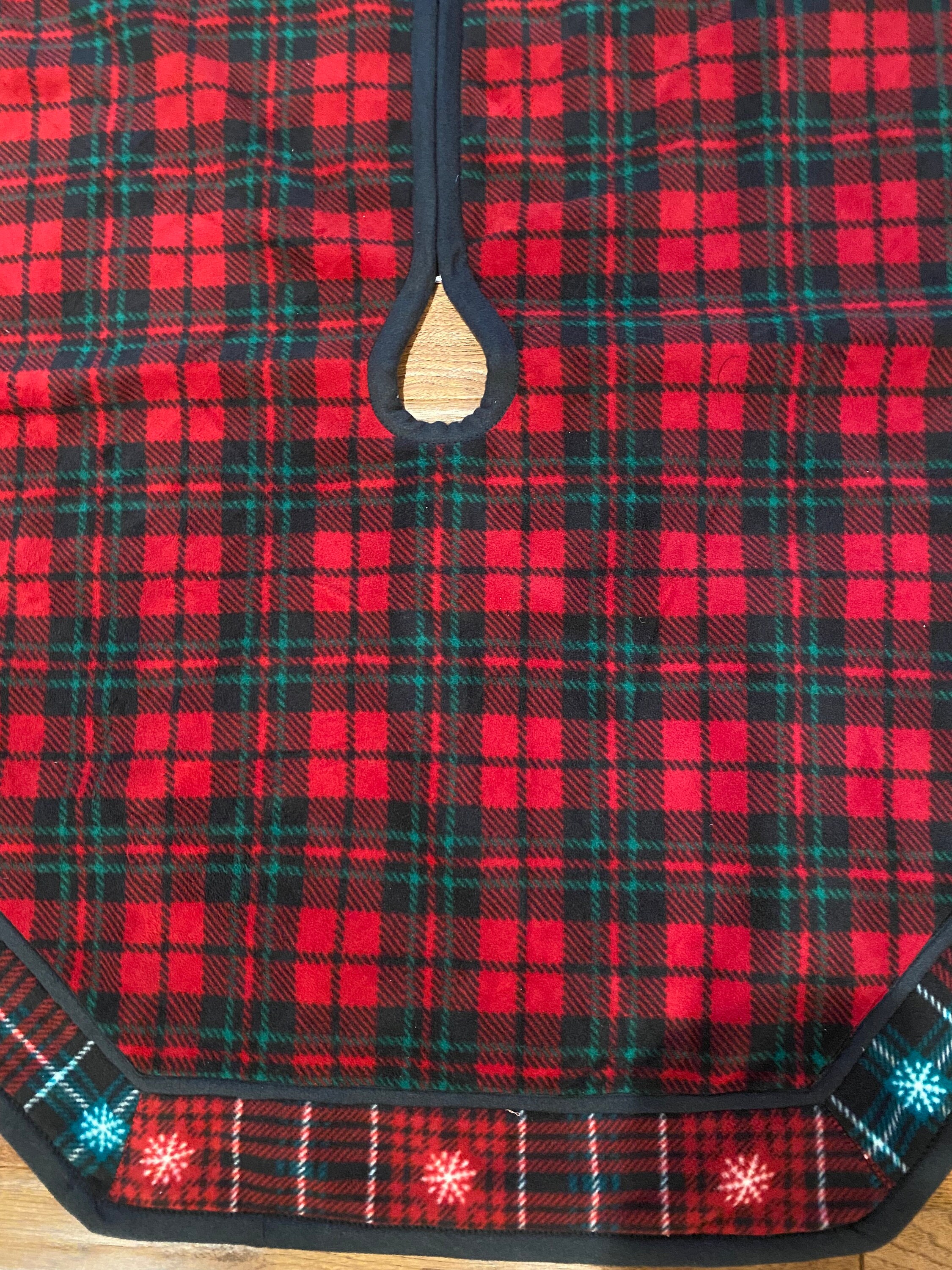 Red and Green Plaid Fleece Octagonal Tree Skirt - Etsy