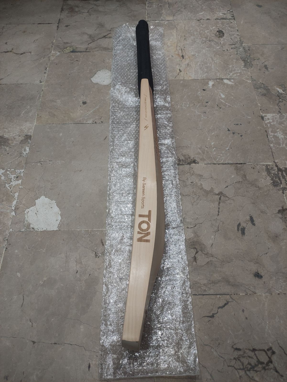 Cricket Bat Serbian Willow for Hard Ball. Bat, Cricket Bat, Match ...