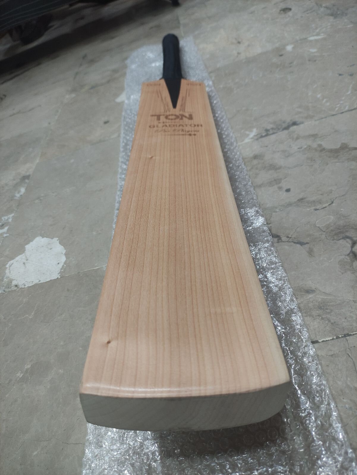 Cricket Bat Serbian Willow for Hard Ball. Bat, Cricket Bat, Match ...