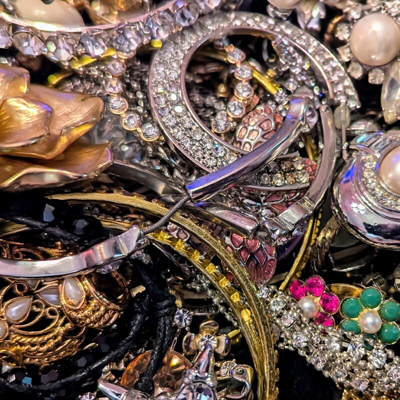 Bulk Vintage Jewelry - Etsy