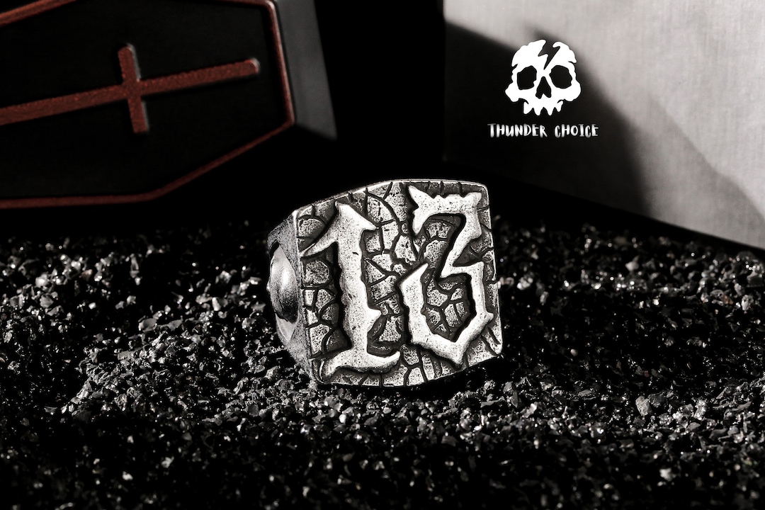 Vintage Minimalist Number 13 Ring, Gothic Men's Signet Ring, Unique ...