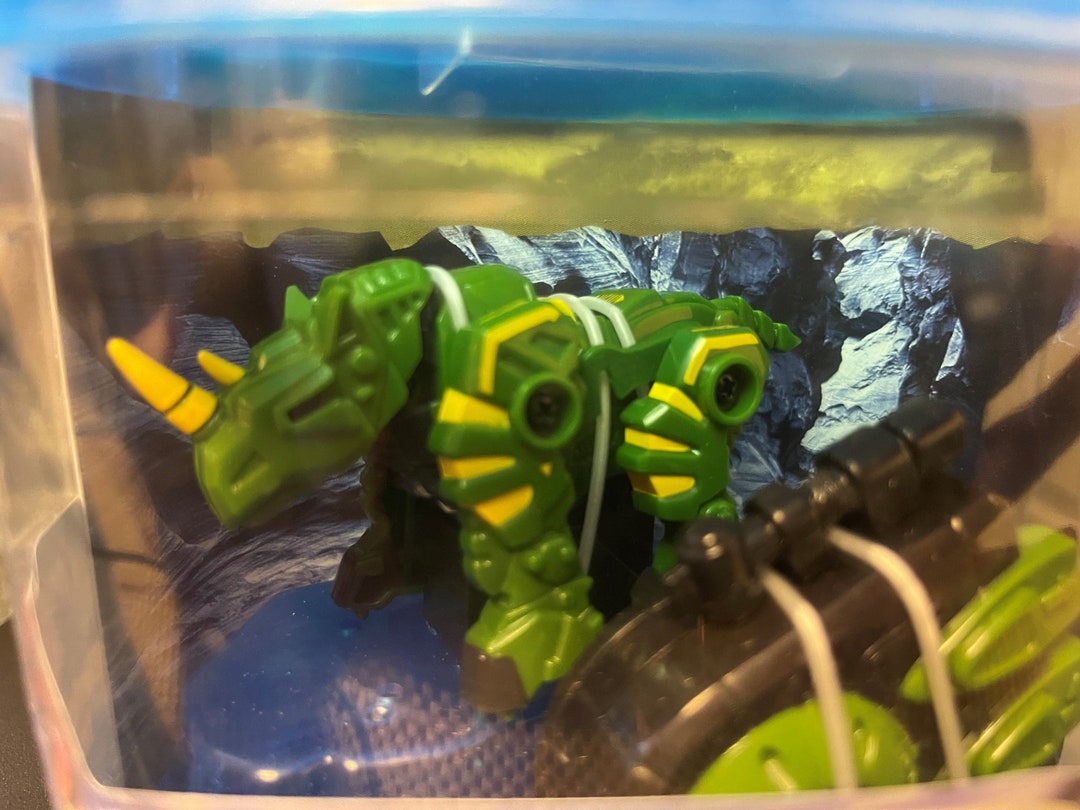 Microids Green Rhino Wireless Remote Control Tomy Zoids Brand New in ...