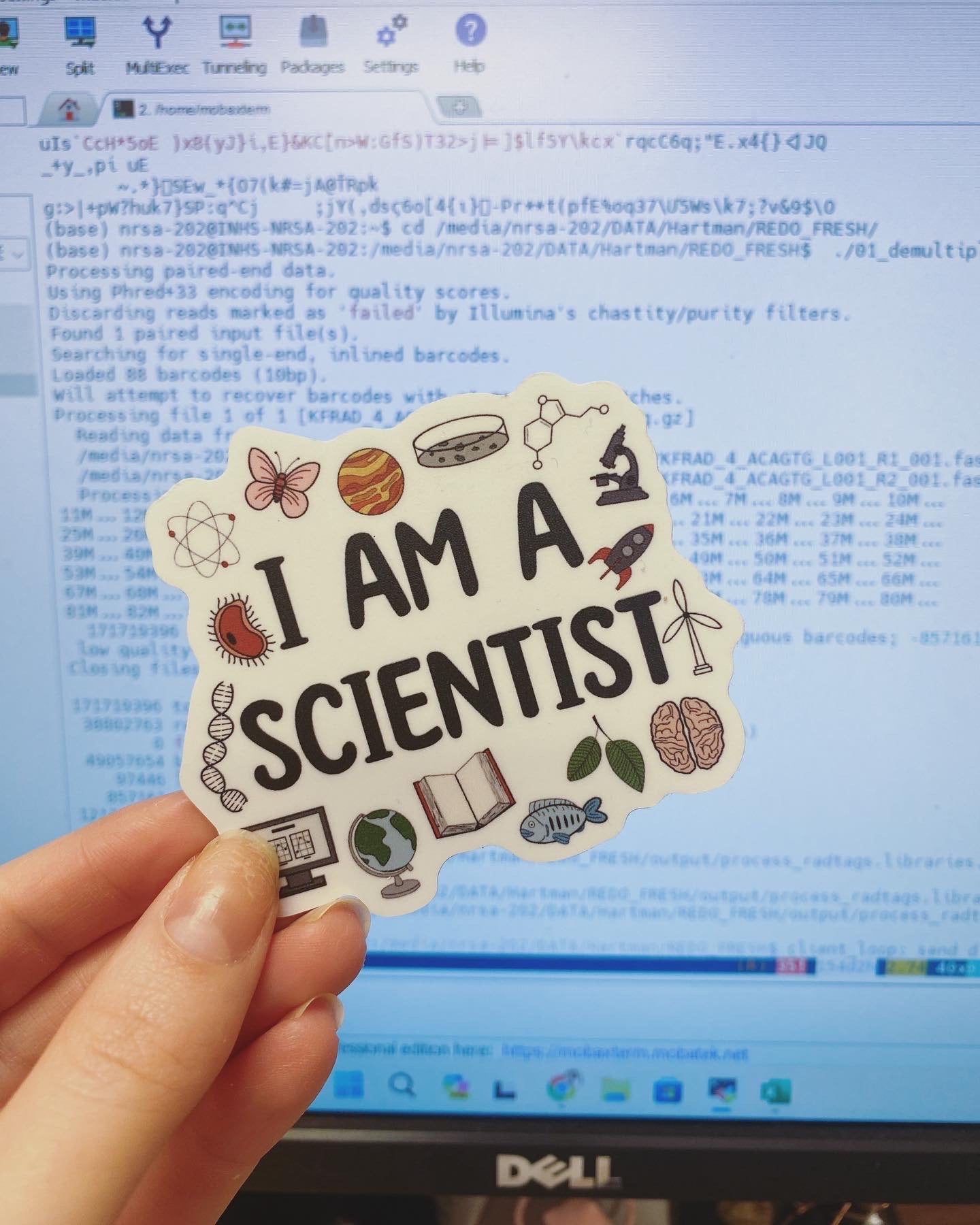 I Am a Scientist Motivational Science Waterproof Vinyl Sticker, Unique ...
