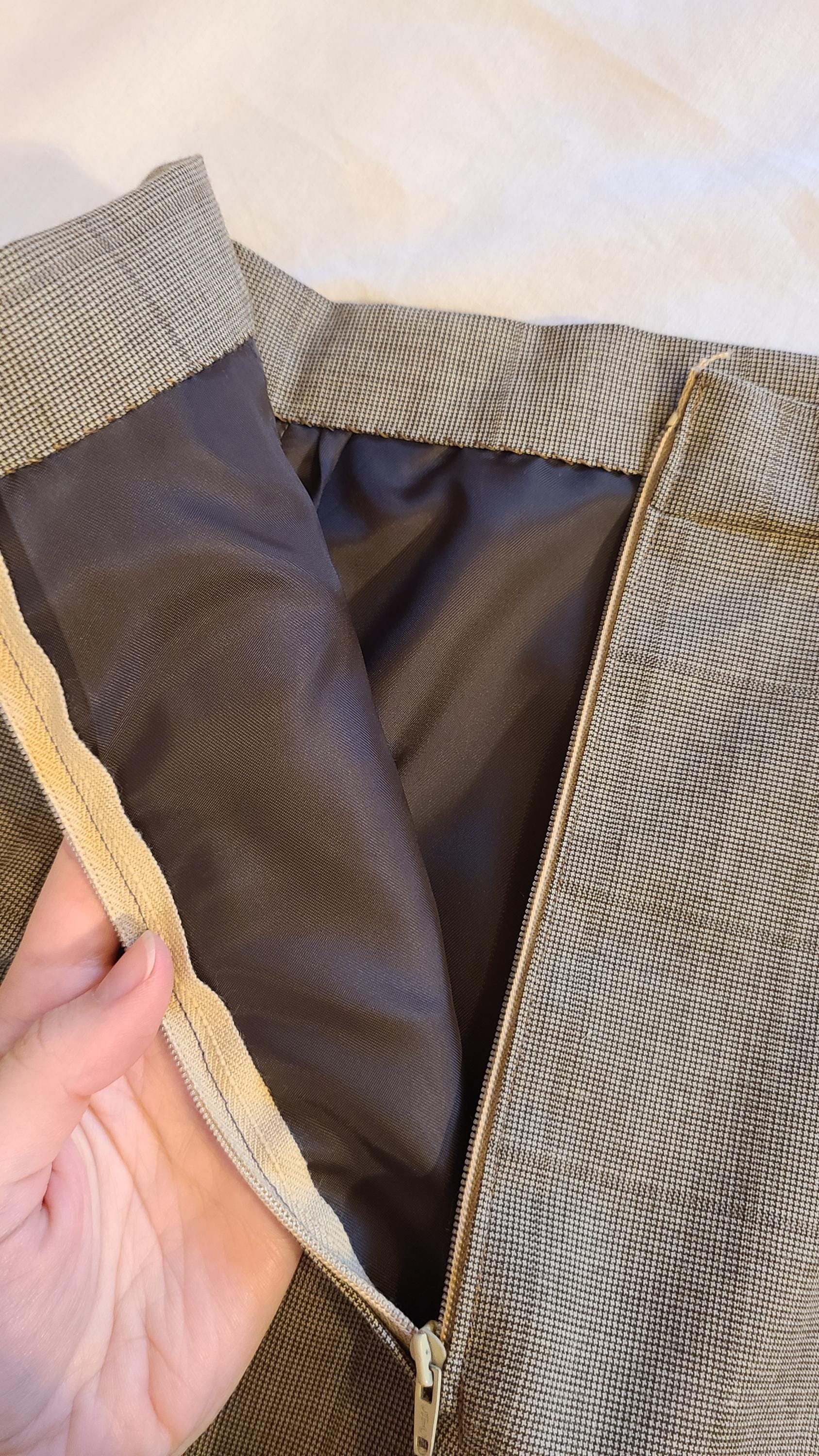 Vintage Reproduction 1950s Style Pencil Skirt - Beige Wool Blend - Size ...