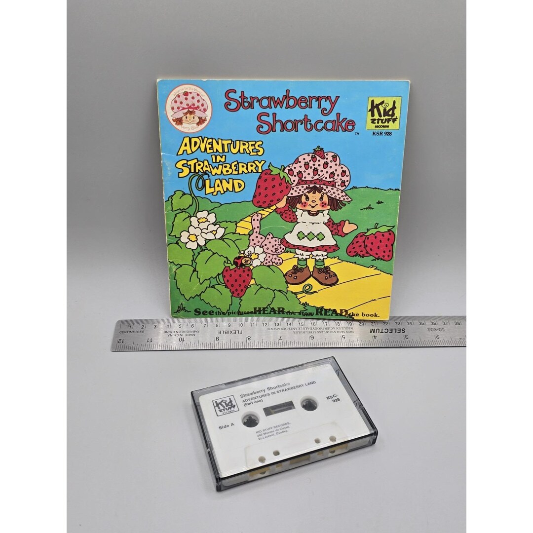 Vintage Strawberry Shortcake Adventures in Strawberry Land 1980 Book ...
