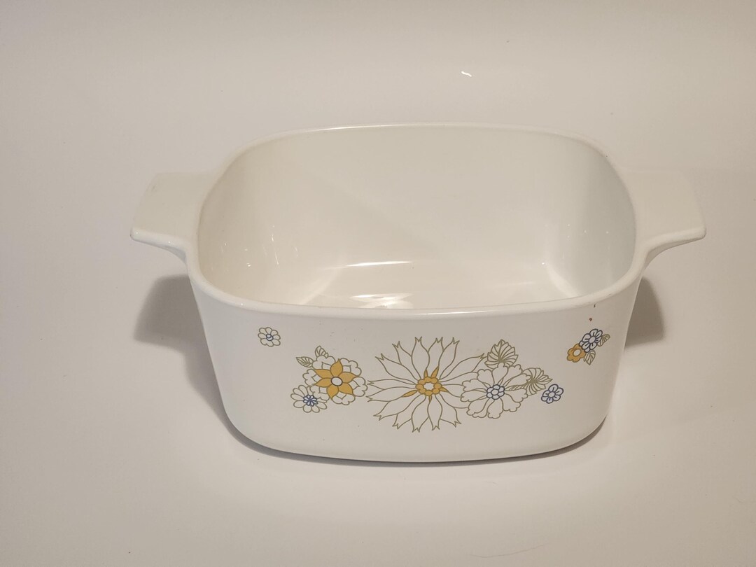 Beautiful Corning Ware 1 1/2 Qt. Casserole Dish Kitchen Display Vintage ...