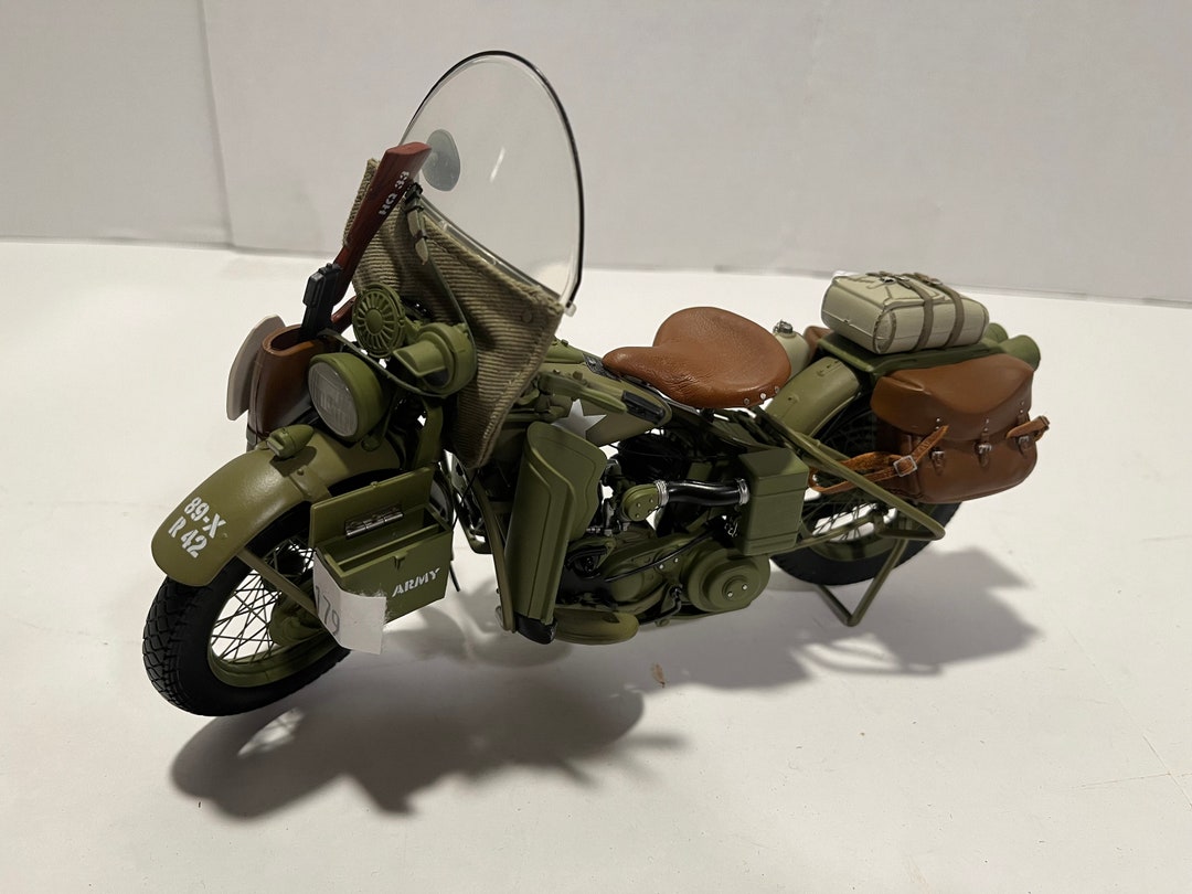 Franklin Mint Ww2 1942 WLA Military Motorcycle With Helmet - Etsy