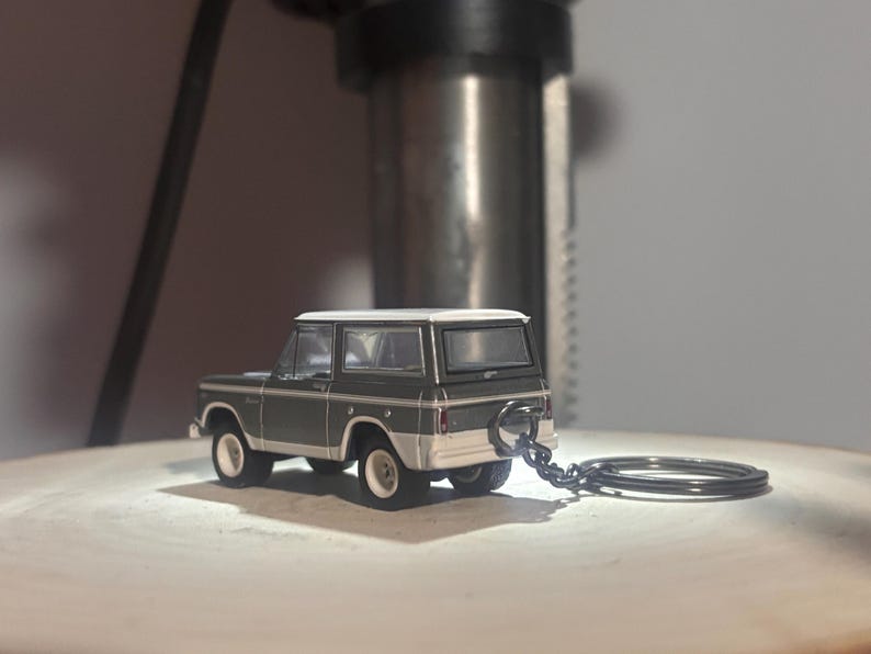 1967 Ford Bronco Keychain - Etsy