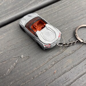 BMW I8 Roadster Keychain - Etsy