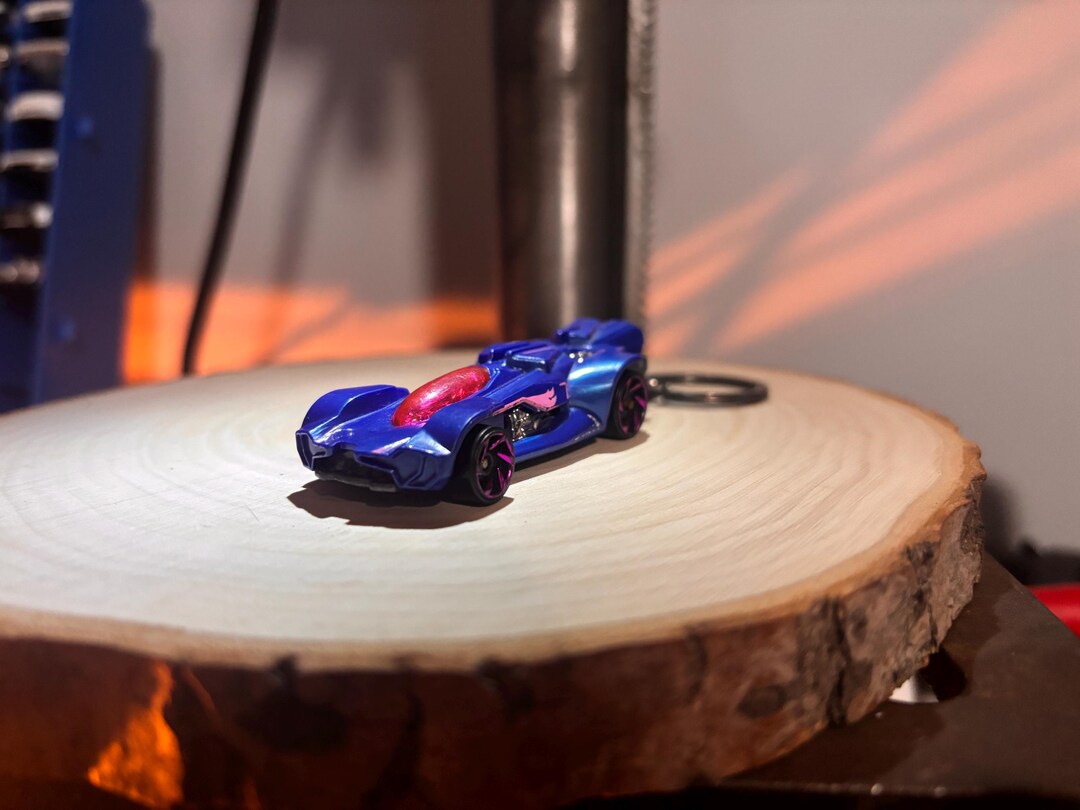 Race Car Keychain - Etsy