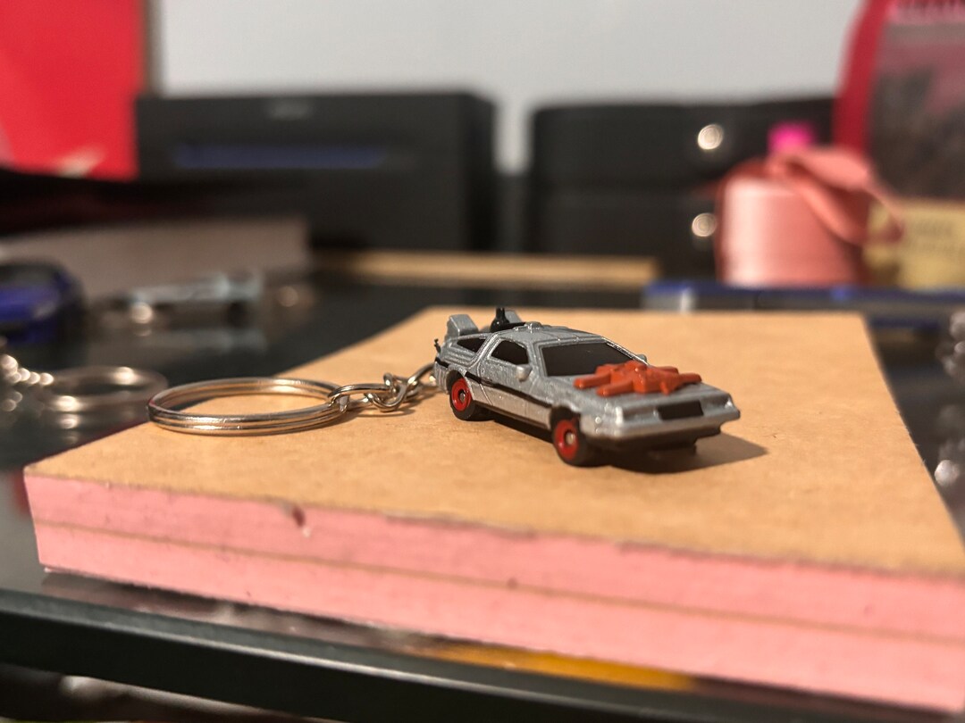Back to the Future 3 Delorean Keychain - Etsy