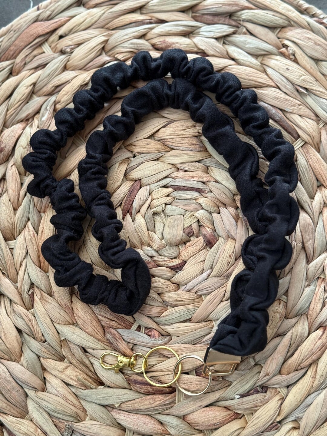 Black Luxe | Sleek and Stretchy Lanyard for Keys, ID Badges & Teacher ...