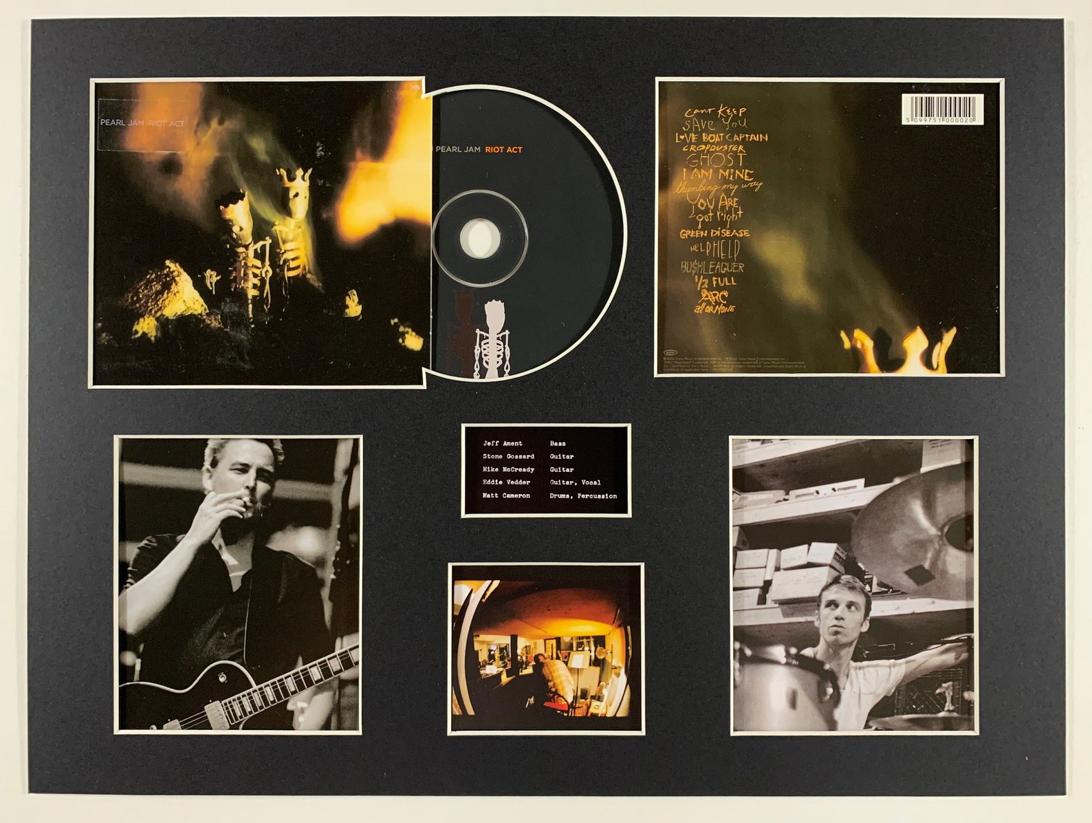 PEARL JAM - Riot Act - Album Display Deluxe - Etsy