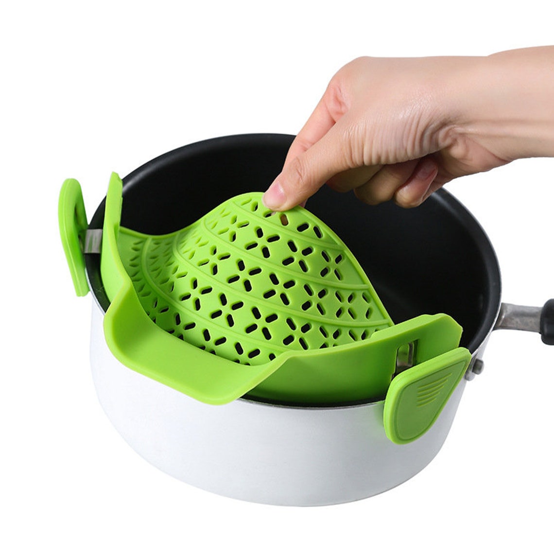 Never Fear a Messy Counter Again This Silicone Pot Edge Drainer Stops ...