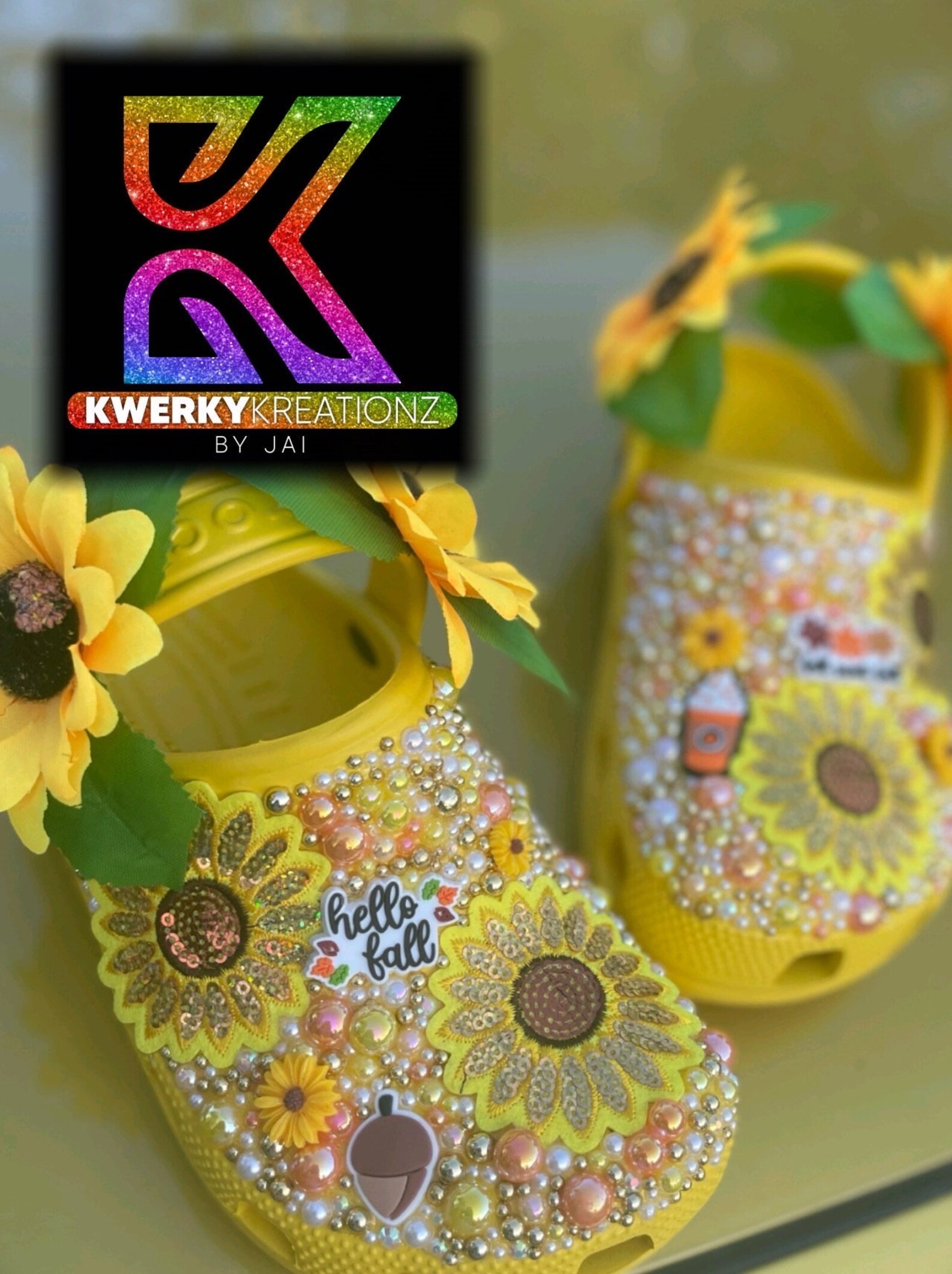 The “happy Fall Y’all” Custom Fall Sunflower Crocs - Etsy Canada