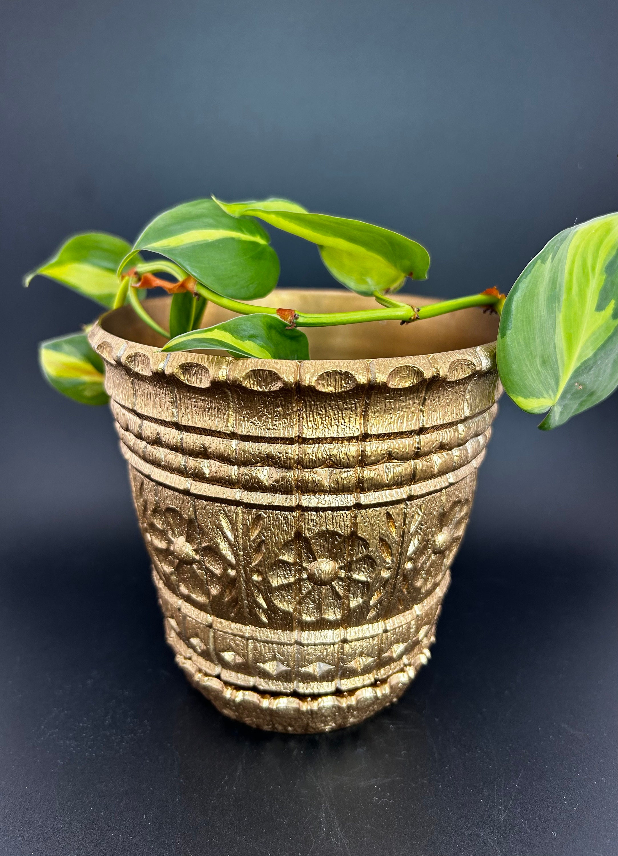 Vintage Lawnware Pot - Etsy