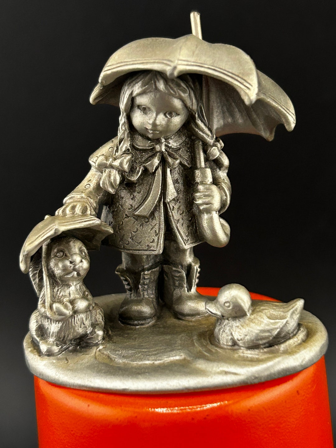 Hudson Pewter Figurine - Etsy