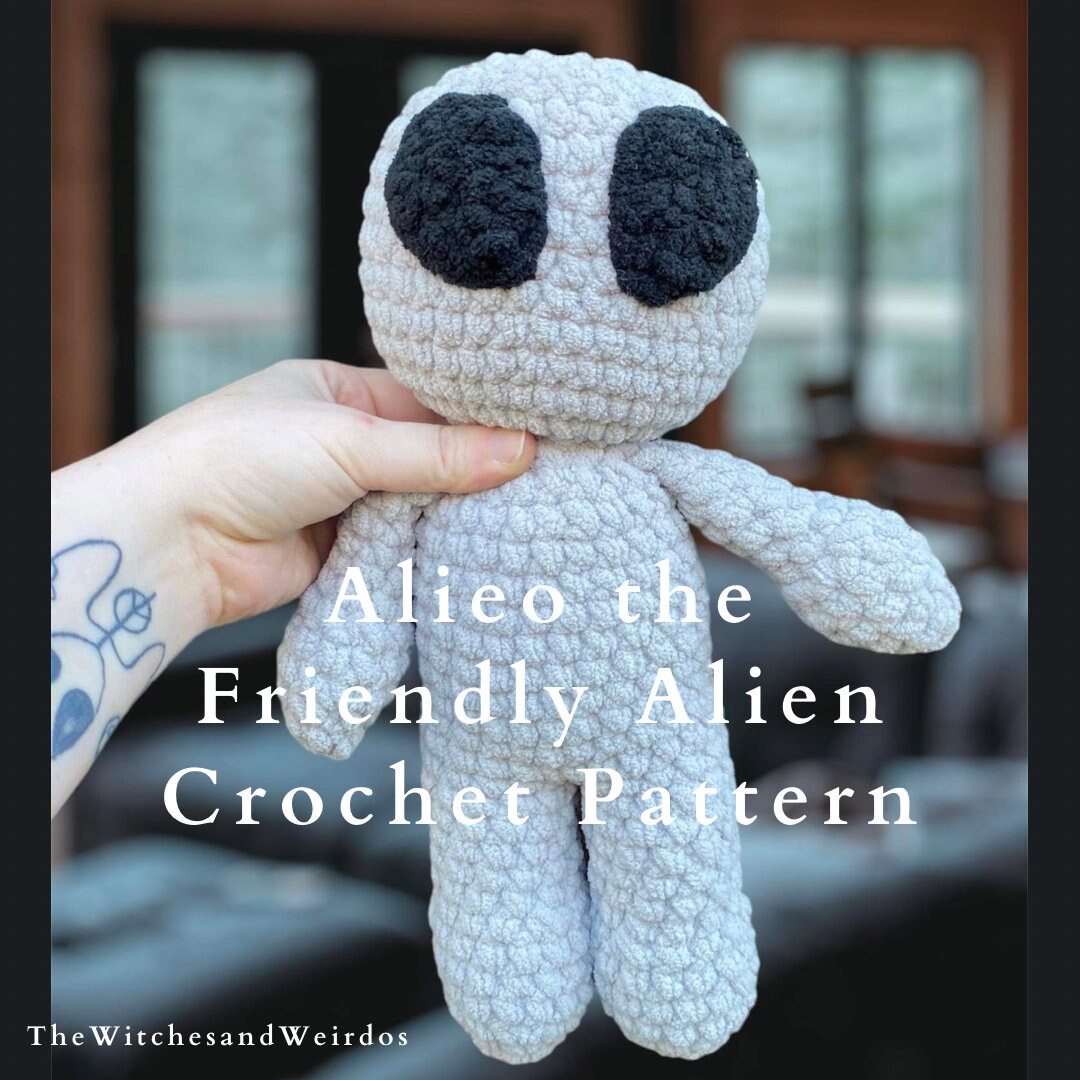 PDF Pattern Alieo the Friendly Alien, Alieo the Friendly Alien Crochet ...