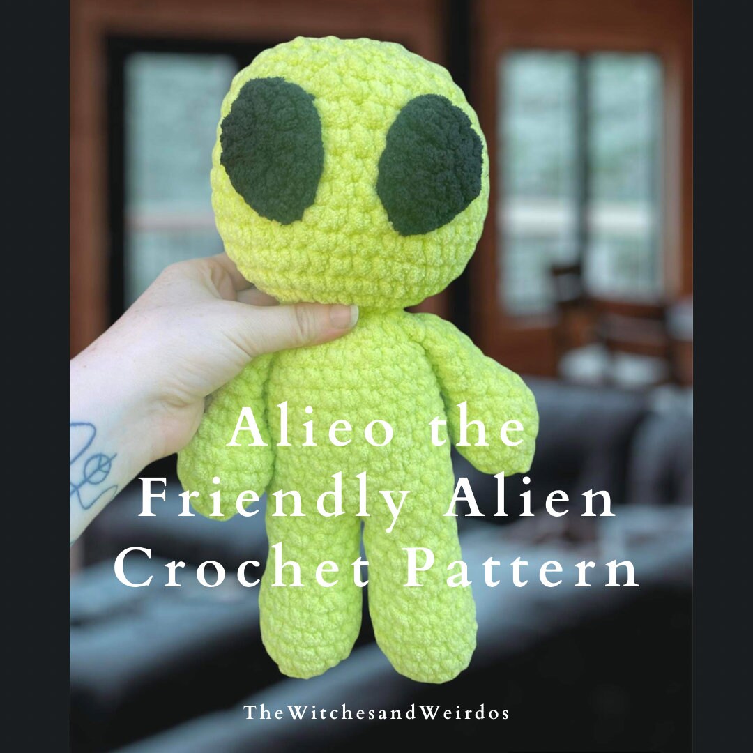 PDF Pattern Alieo the Friendly Alien, Alieo the Friendly Alien Crochet ...