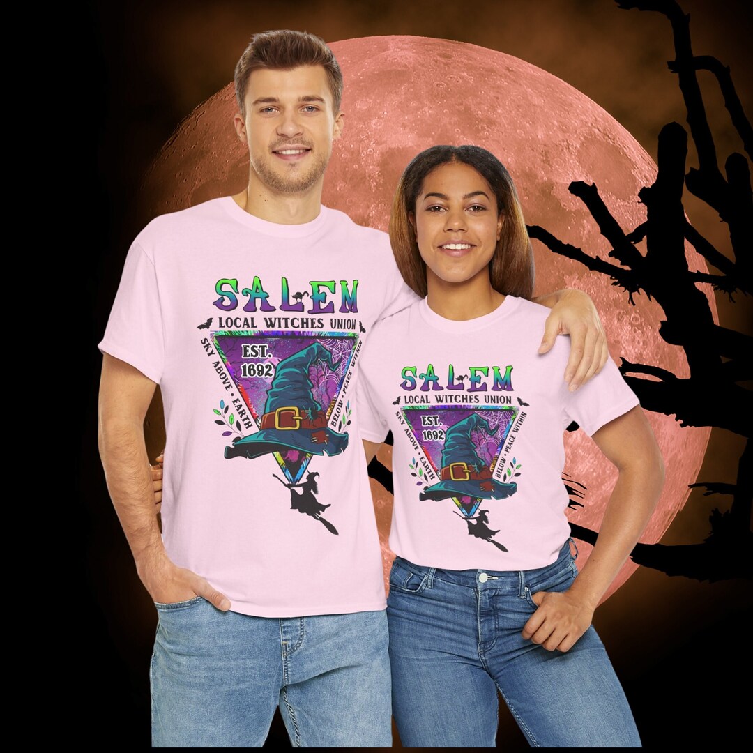 Spooky Salem Halloween T-shirt for Women & Men Vintage Salem Witch ...
