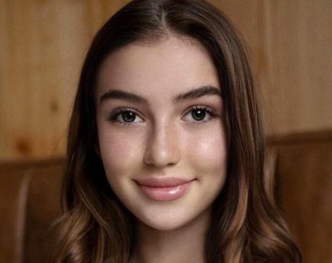 A3 Poster of Beautiful Woman - Etsy