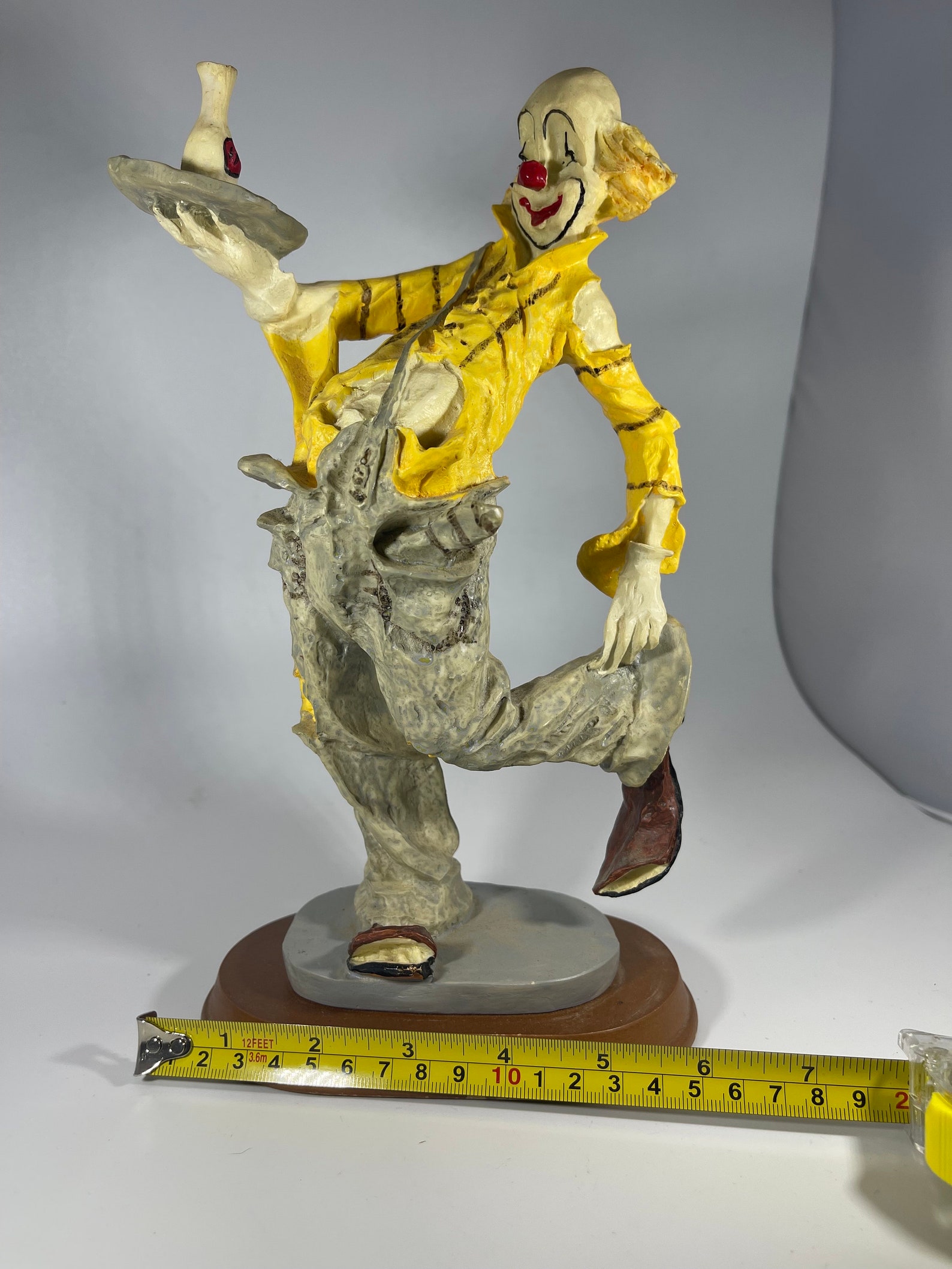 Clown Dante by Ado for Creative World Waiter Clown Statue 10-1/2” Tall ...