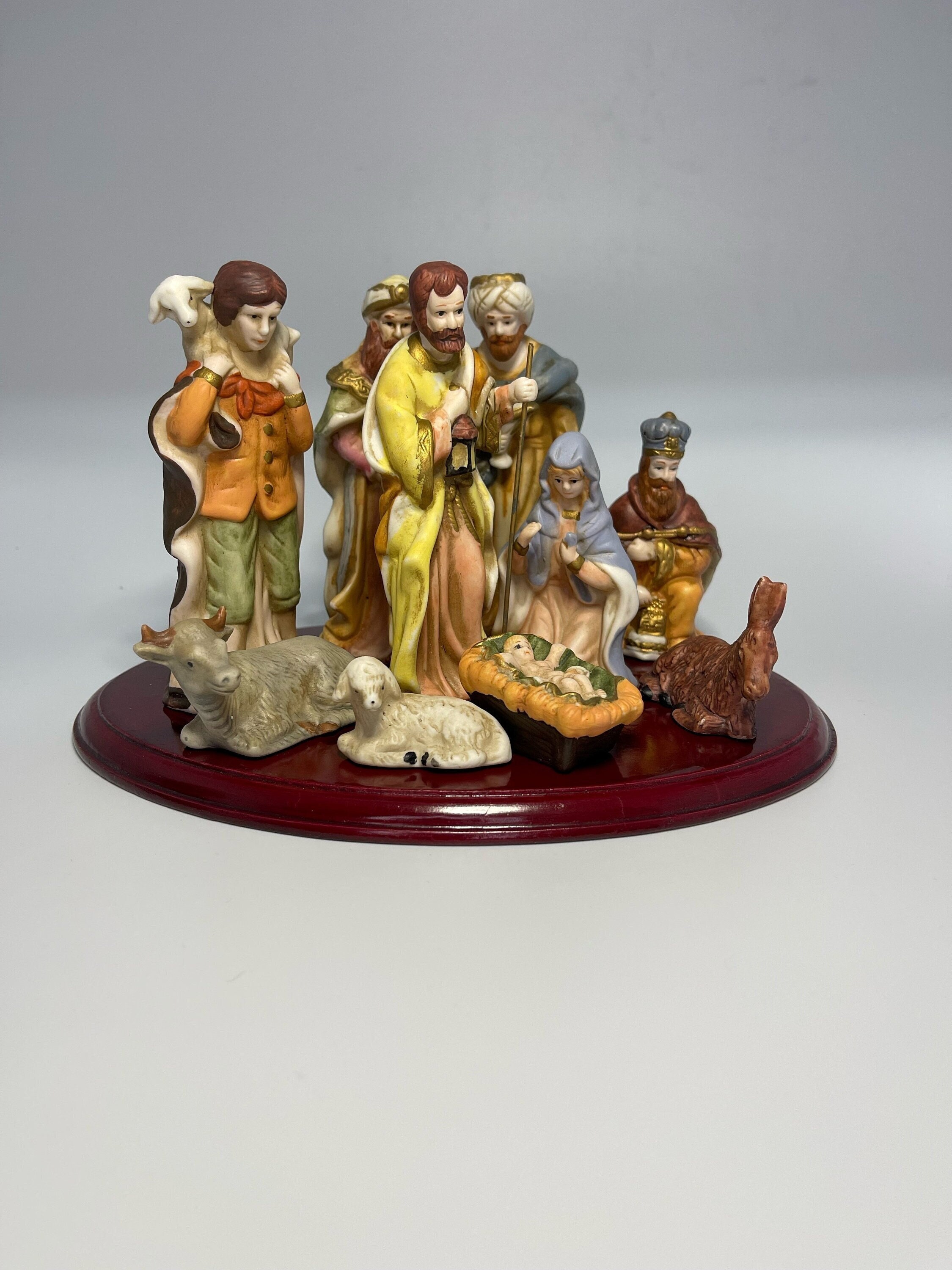 Nativity - 1950's Vintage 12 Piece Porcelain 4" Nativity Scene in ...