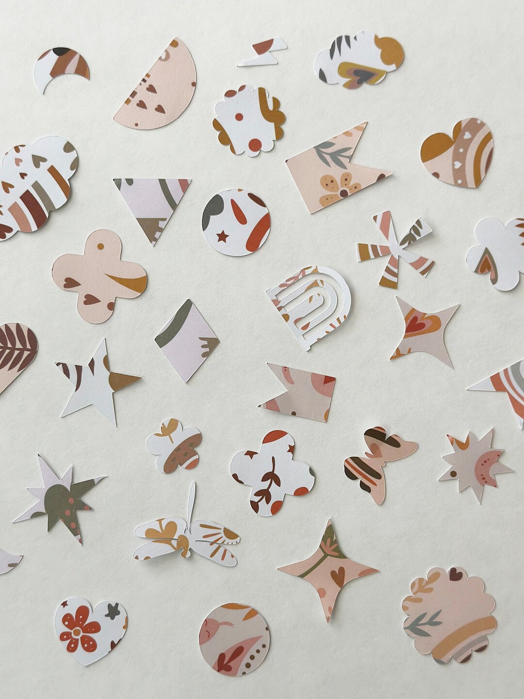 50 Rainbow Heart Shapes Cut Outs - Paper Shapes Die Cuts - Decorative ...