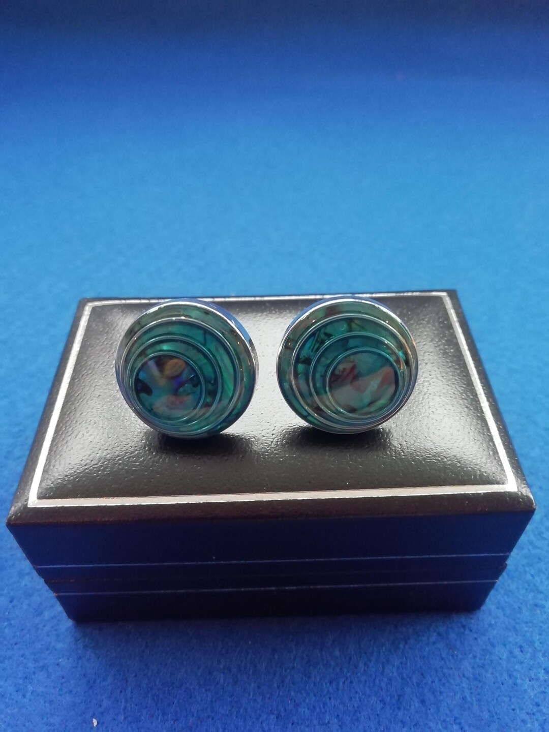 Vintage Classic Cufflinks - Join the Style Renaissance With These ...