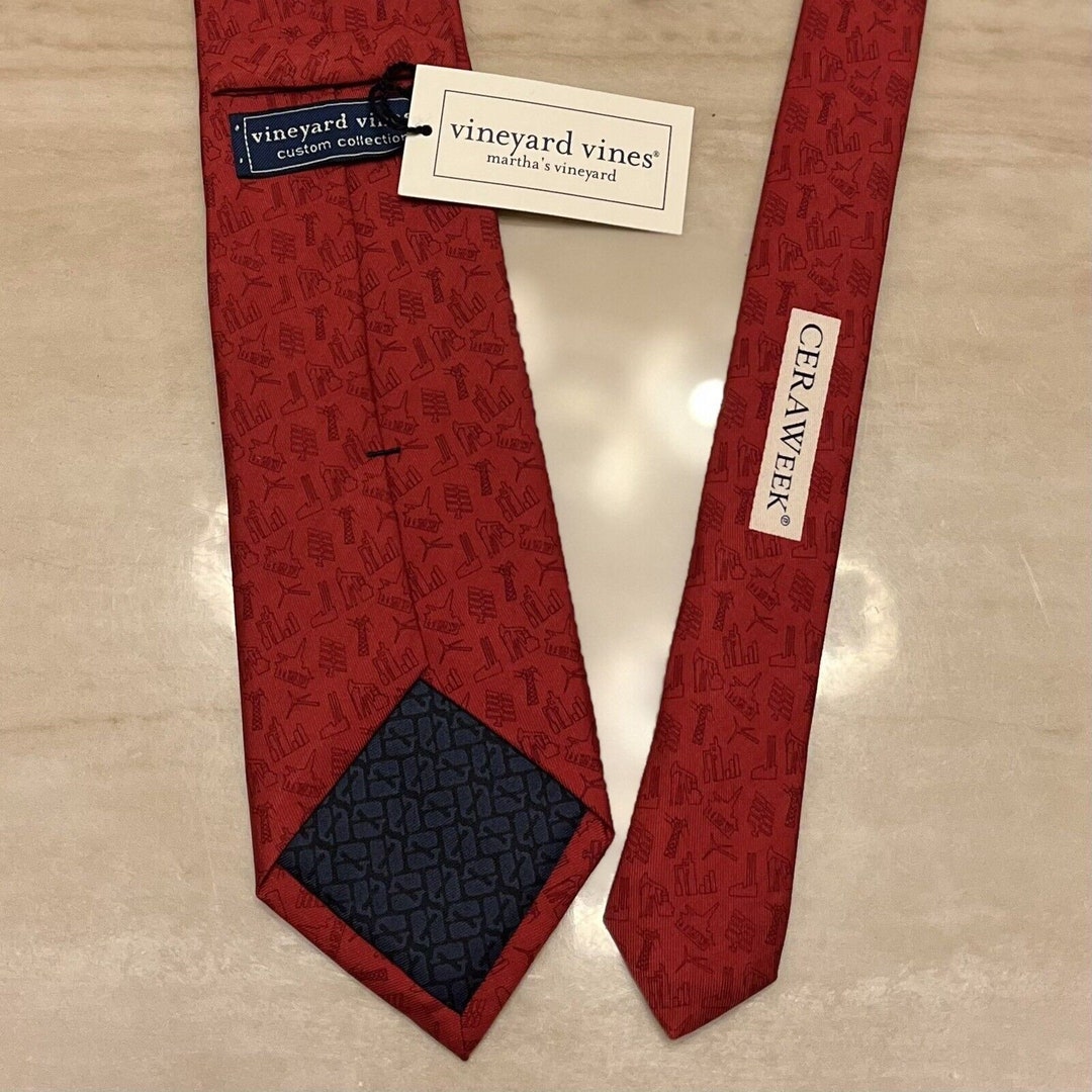 Marthas Vineyard Vines® Custom Collection CERAWEEK Red Necktie Silk 3 ...